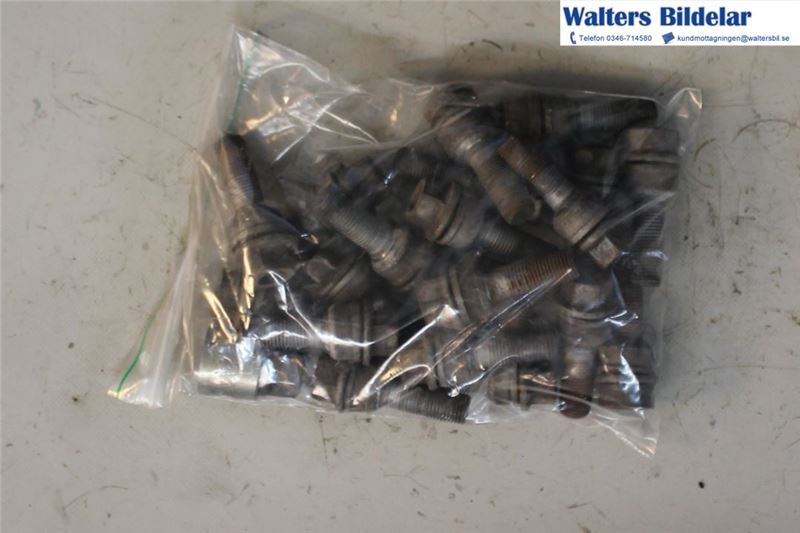 VW Touareg - Velg toebehoren Touareg | Autoparts24