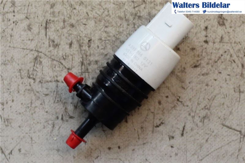 A0998660121 : Ruitensproeier pomp / motor en Ruitensproeier reservoir ...