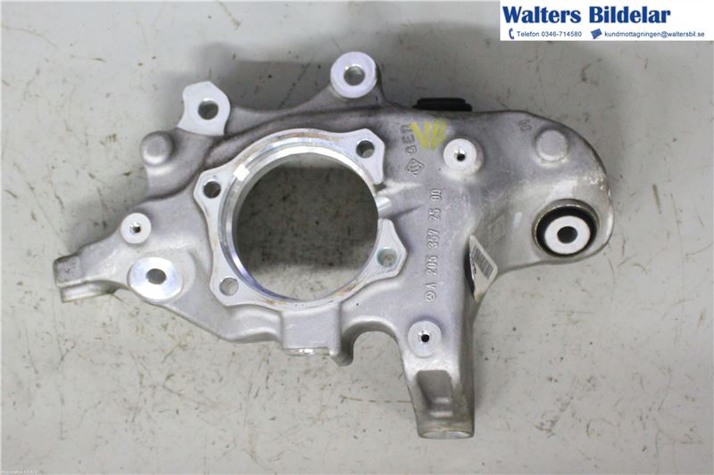 A205-350-0141 : Asschenkel / Wielnaaf achter - Autoparts24