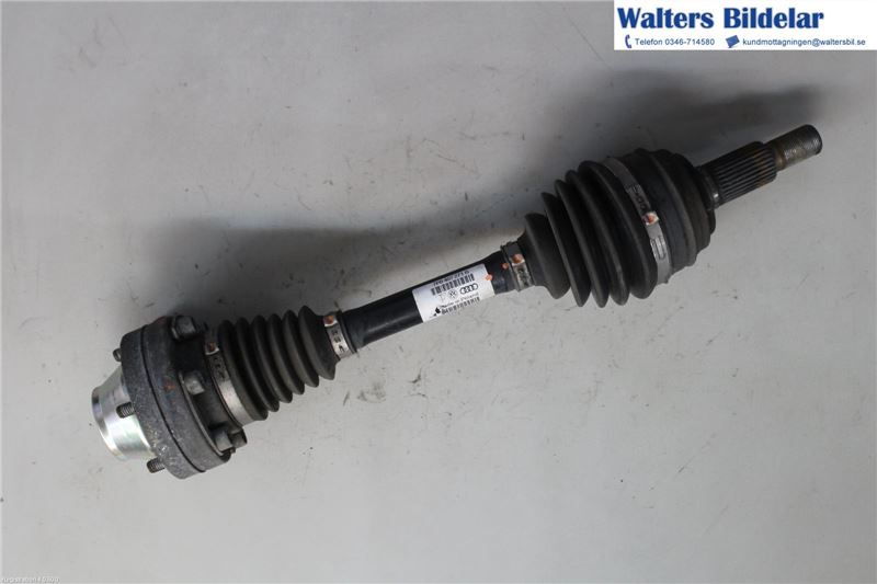 7P0-407-271-B : Drivaksel for - Autoparts24