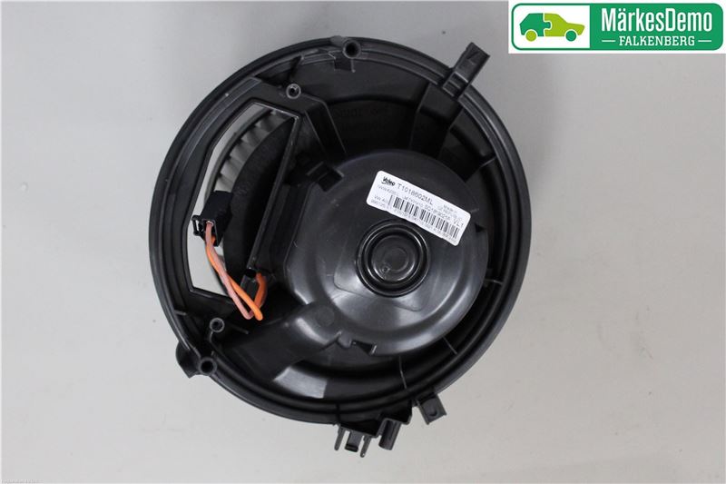 5Q1819021F : Blæsermodstand / Varmeblæser - Autoparts24