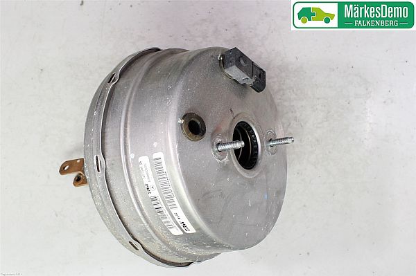 A1664301030 : Rembekrachtiger - Autoparts24