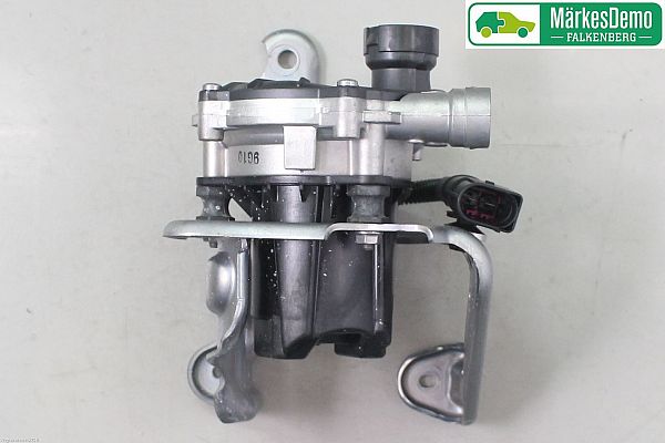 Audi Q5 - Secundaire luchtinjectiepomp Q5 - Autoparts24