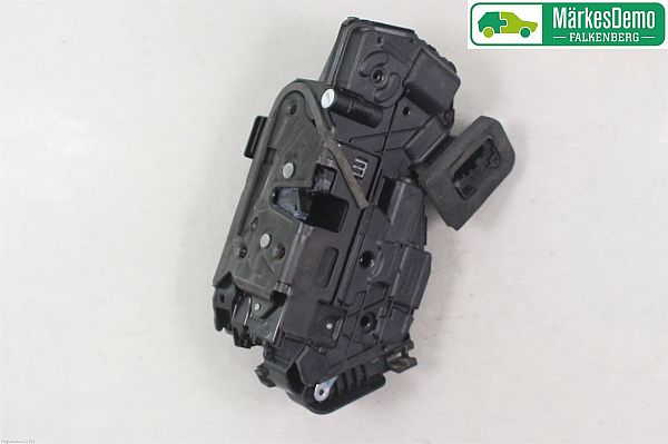 5TA839015M : Türschloss - Autoparts24