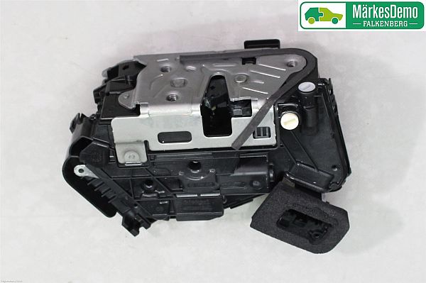 5TA-839-015-Q : Dørlås og Centrallås - Autoparts24