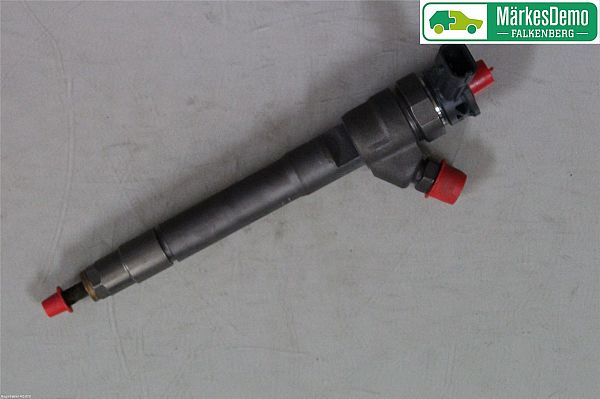 0445110546 : Verstuiver / Injector - Autoparts24