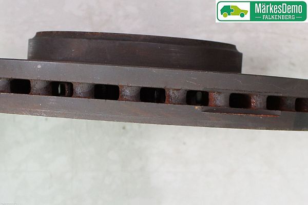 2221678 : Bremseskive og Spindel for - Autoparts24