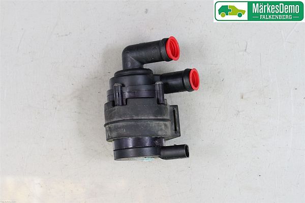 7P0965561D : Zirkulationspumpe - Autoparts24