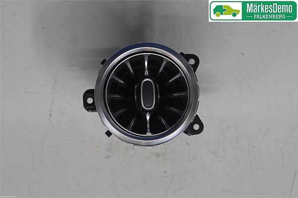 Mercedes-Benz GLA - Frisse lucht mondstuk GLA | Autoparts24