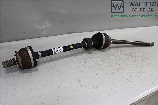 31437469 : Hinterachse rechts und Antriebswelle vorne - Autoparts24