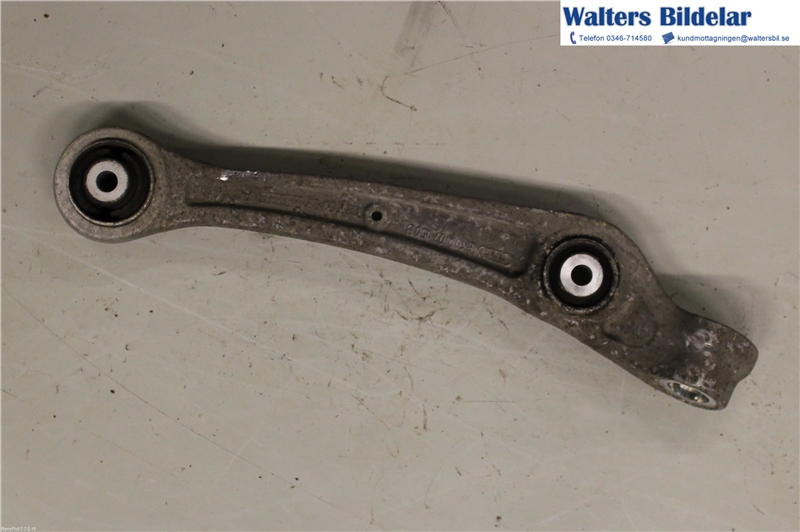 8K0-407-152-C : Bærearm forrest nederst - Autoparts24