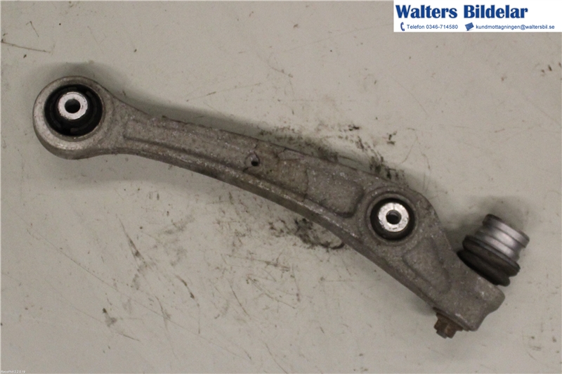 8K0-407-151-C : Bærearm forrest nederst - Autoparts24