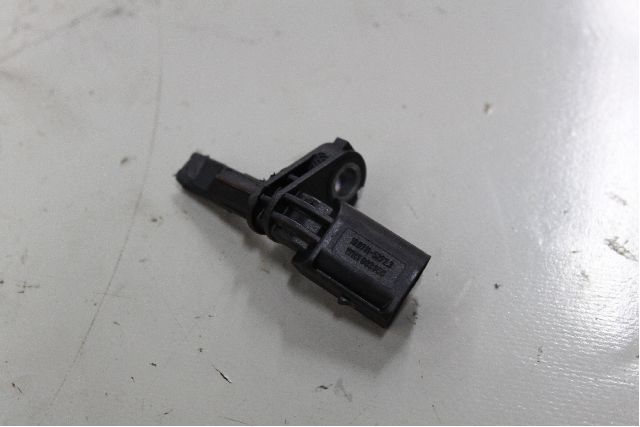 WHT-003-856 : ABS Sensor - Autoparts24