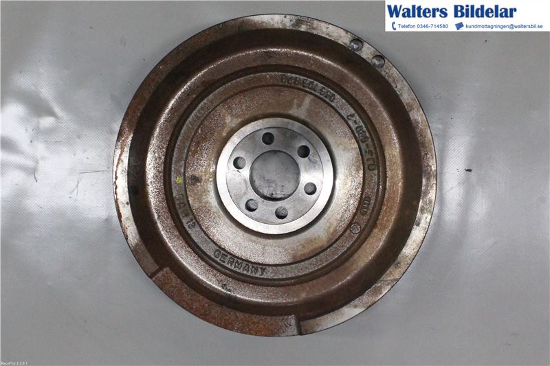 045-105-269-X : Schwungrad - Autoparts24