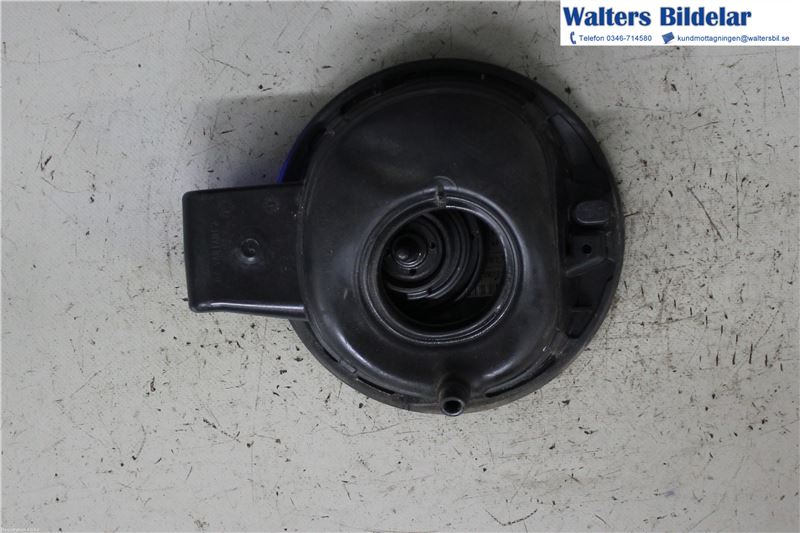VW Passat - Tank klep / Tankdop Passat | Autoparts24