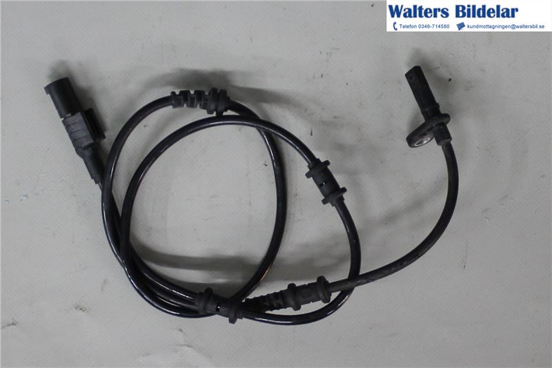 A-246-540-25-10 : ABS - føler - Autoparts24