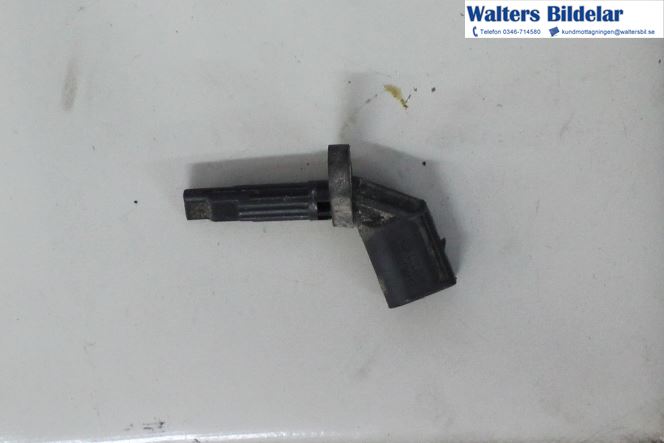 0265007927 : ABS sensor - Autoparts24