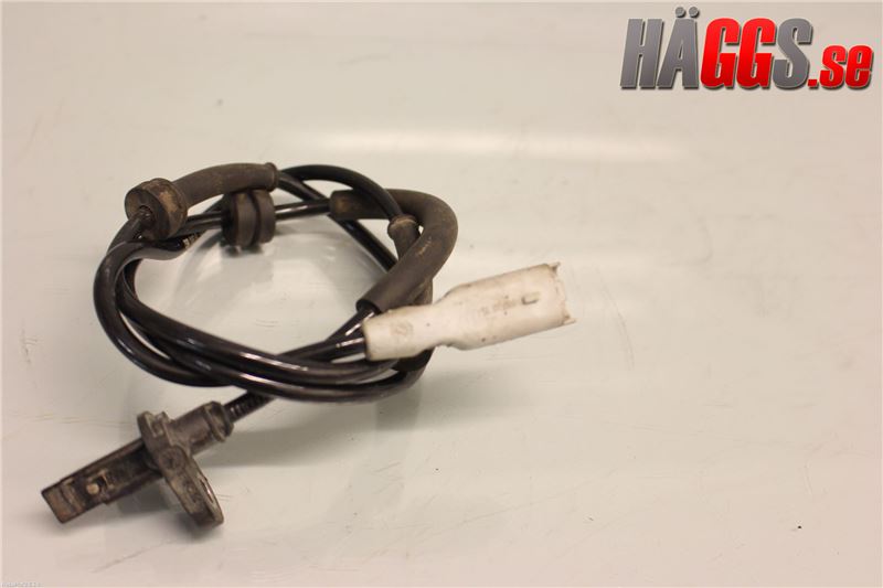 4545E8 : ABS Sensor - Autoparts24