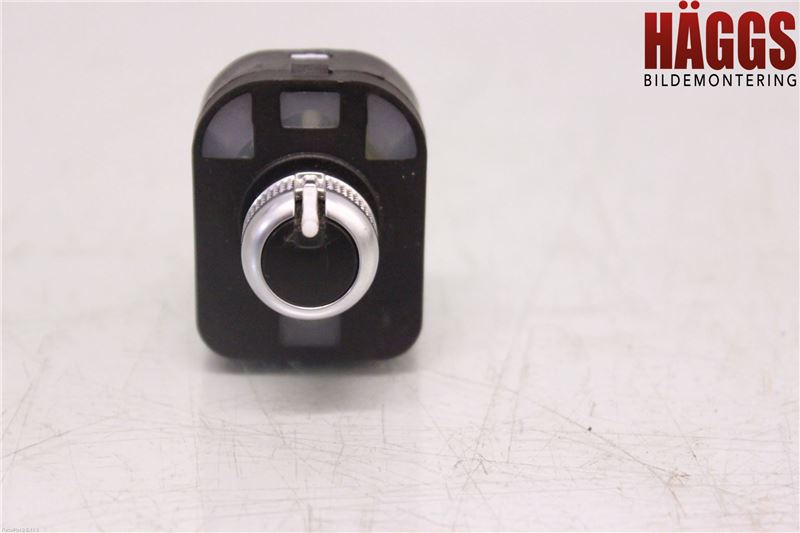 4H0-959-565-5PR : Kontakt - sidespejl og Kontakt - elrude - Autoparts24