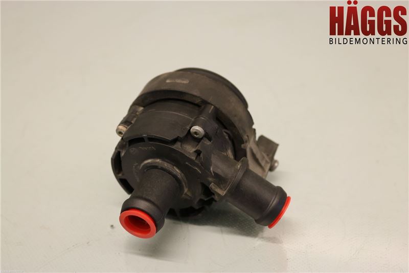 0392023209 : Waterpomp en Circulatiepomp - Autoparts24