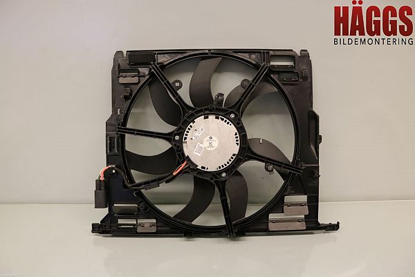 67327594610 : Kølerblæser el - Autoparts24