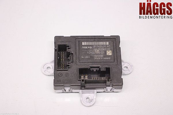 31343030 : controller deur en Comfortbesturingsmodule - Autoparts24