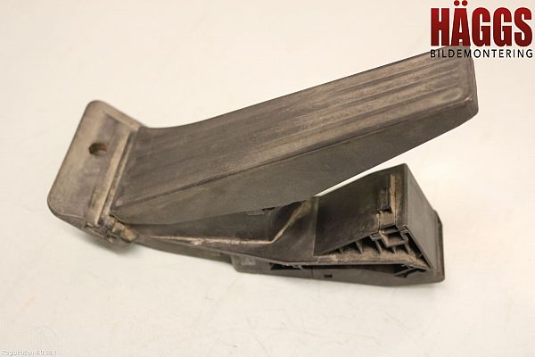 35406889823 : Gaspedaal en Gas schakelaar - Autoparts24