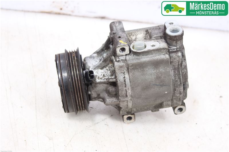 73111AG030 : Airconditionpumpe - Autoparts24