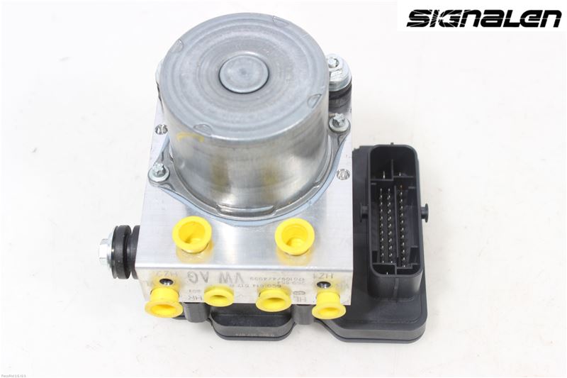 6C0-907-379-R : ABS Pumpe - Autoparts24