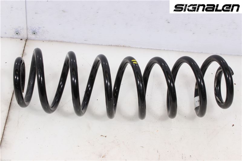 5Q0-511-115-L : Bagfjeder - Autoparts24