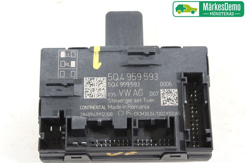 5Q4959593--Z00: Styreenhed - dør, Centrallås - elboks, Komfort computer ...