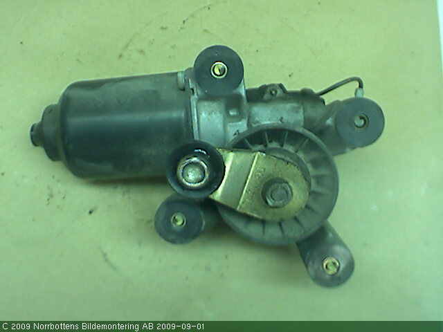 159200-3150 : Wischermotor vorne - Autoparts24