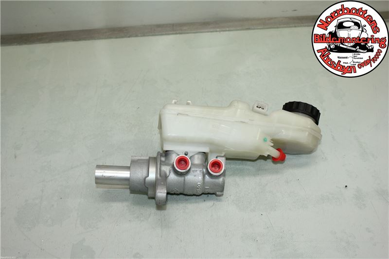 47201-09370 : Bremse hovedcylinder - Autoparts24