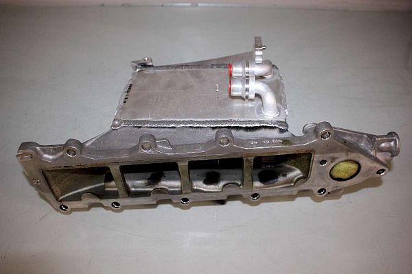 04L-129-711-E : Manifold indsugning og Varmeelement - Autoparts24