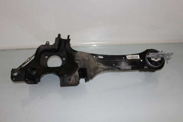 31476186 : Bærearm bag og Spindel - bag - Autoparts24