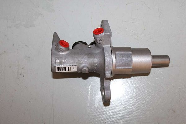 4G2611021 : Hauptbremszylinder - Autoparts24
