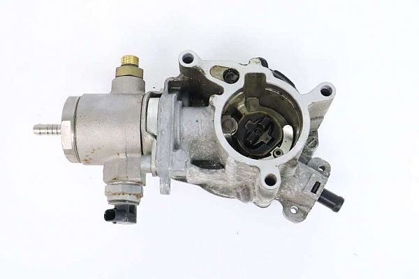 06J-145-100-AB : Vakuumpumpe - Autoparts24