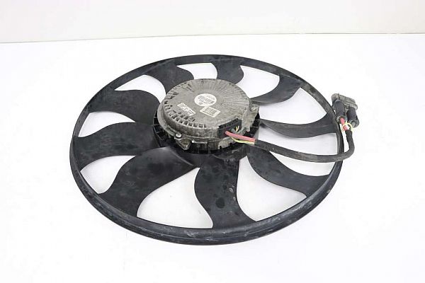 7E0-121-205-J : Kølerblæser el - Autoparts24