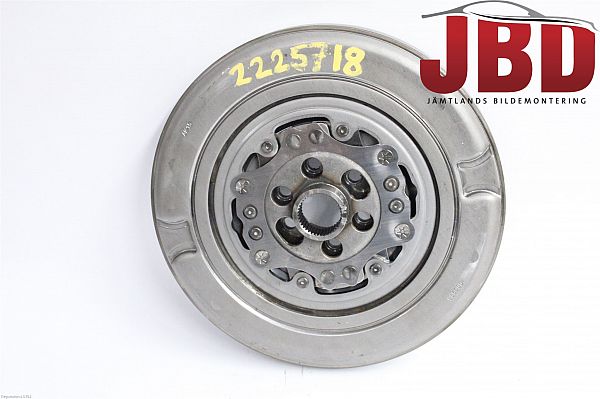 04E-105-266-AA : Svinghjul -automatic og Svinghjul - Autoparts24