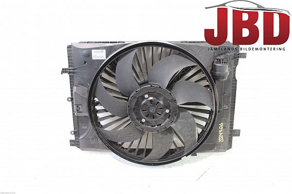 A2049061403 : Kølerblæser el og Varmeblæserhus - Autoparts24