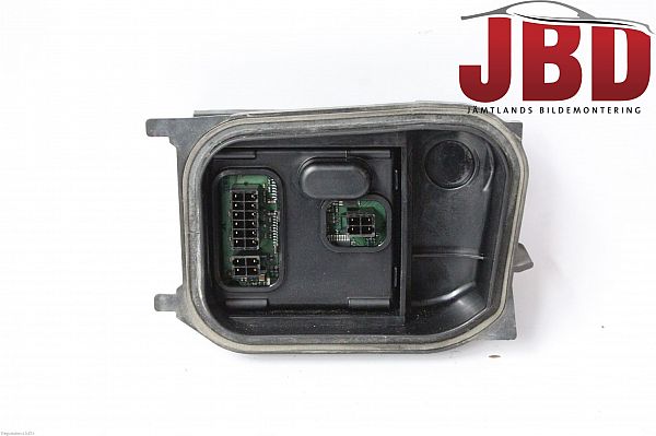 7L6-941-330 : Verlichting controle-eenheid - Autoparts24