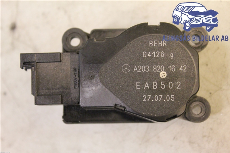 A2038201642 : Varmereguleringsmotor og Varmeregulering - Autoparts24