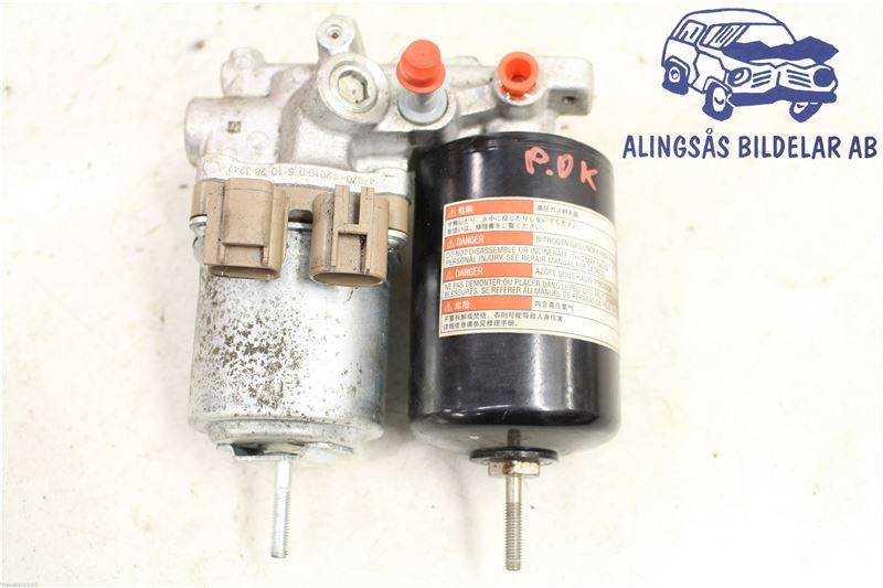 4707012010 : Rembekrachtiger en ABS pomp - Autoparts24