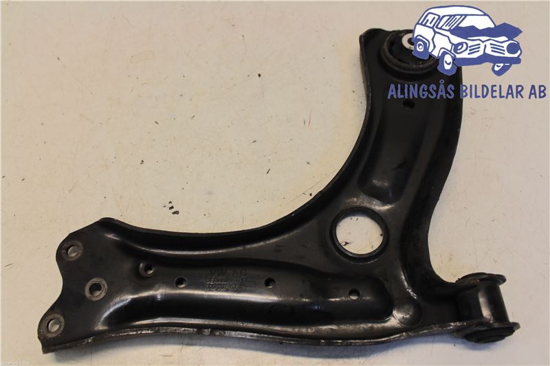 6R0407151A : Bærearm forrest nederst - Autoparts24