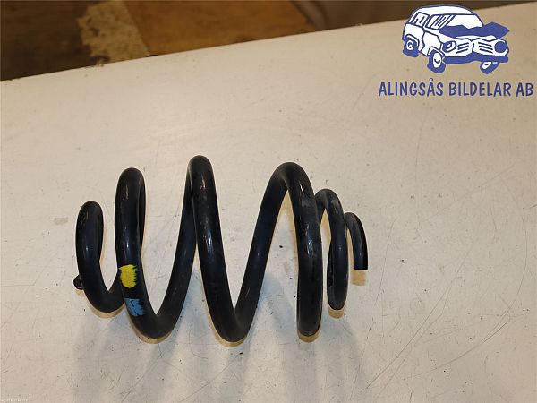 7E0-511-115-N : Bagfjeder - Autoparts24