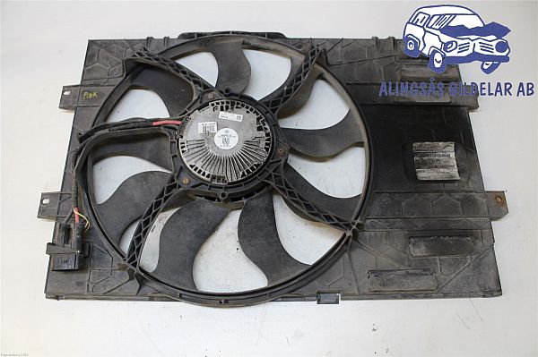7E0-121-205-J : Kølerblæser el - Autoparts24