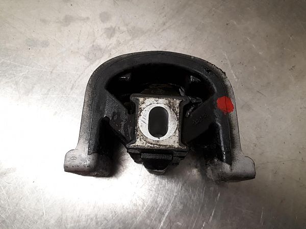 VW Caravelle Motorhalter / Motorträger gebraucht kaufen | Autoparts24