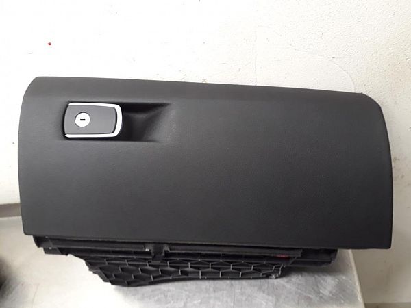 BMW 4 - Dashboardkastje / Handschoenenkastje 4 | Autoparts24