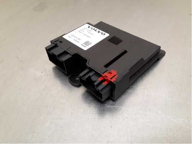 31676624 : Bagklap styreenhed - Autoparts24