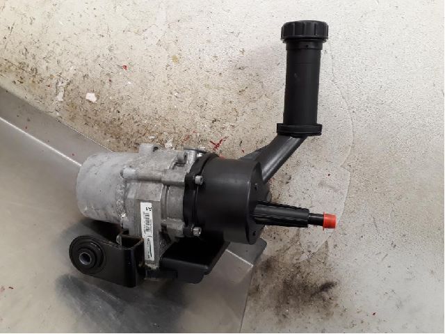 1680894680 : Stuurpomp / Servopomp - Autoparts24